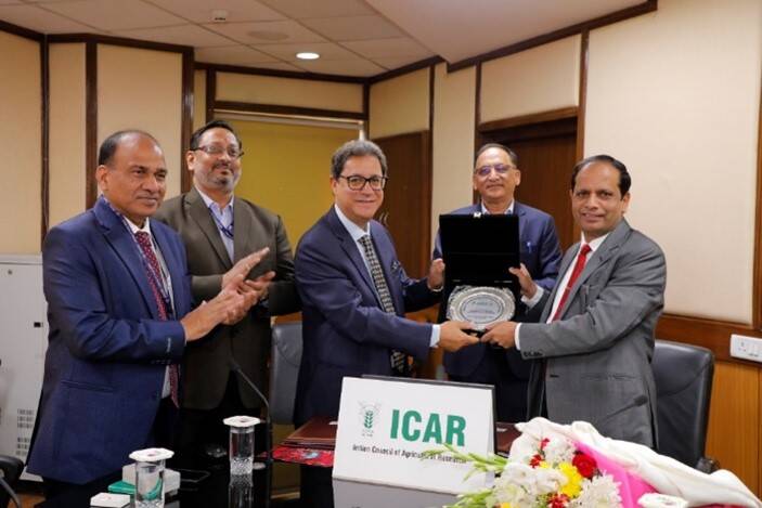 Mr. Abousabaa with ICAR Leadership | ICARDA